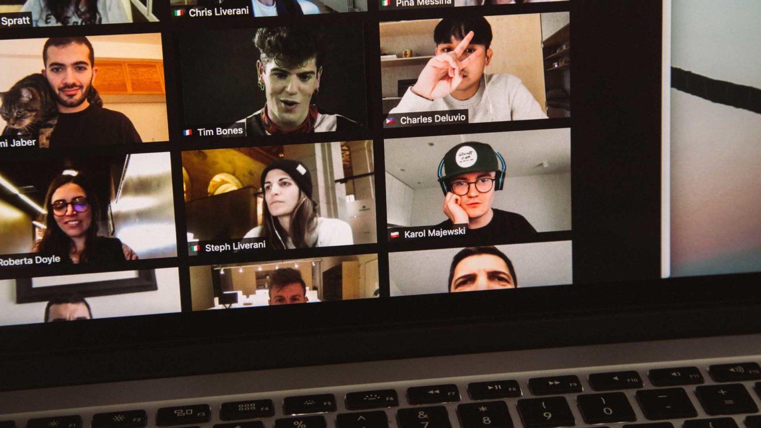 Best Tips for You to Set the Virtual Study Groups - Succes Stuff